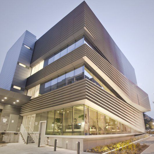 Fassade by Vale NTina | ArchDaily