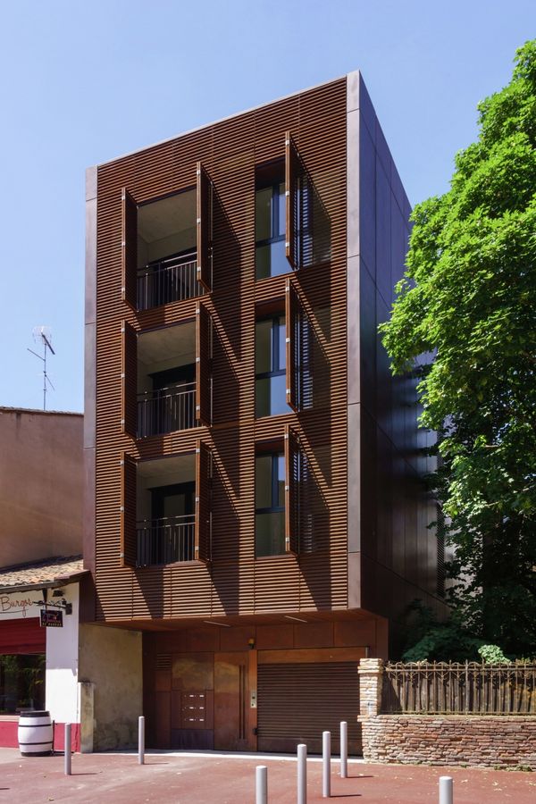 Vivienda multifamiliar de Michel Stavros | ArchDaily