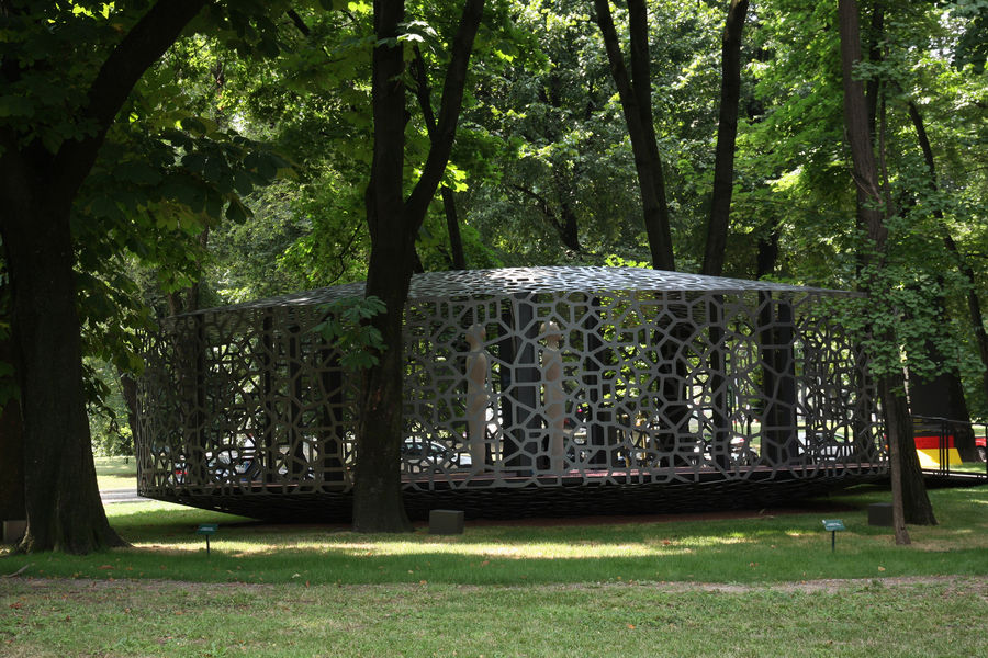 pavilion by 허세윤 | ArchDaily