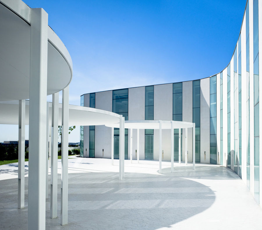 Convention centre by Mowela's Arc | ArchDaily