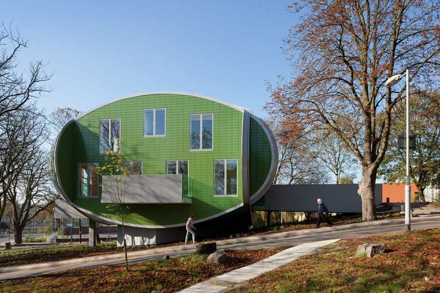 CAPSTONE by isaurasagon | ArchDaily