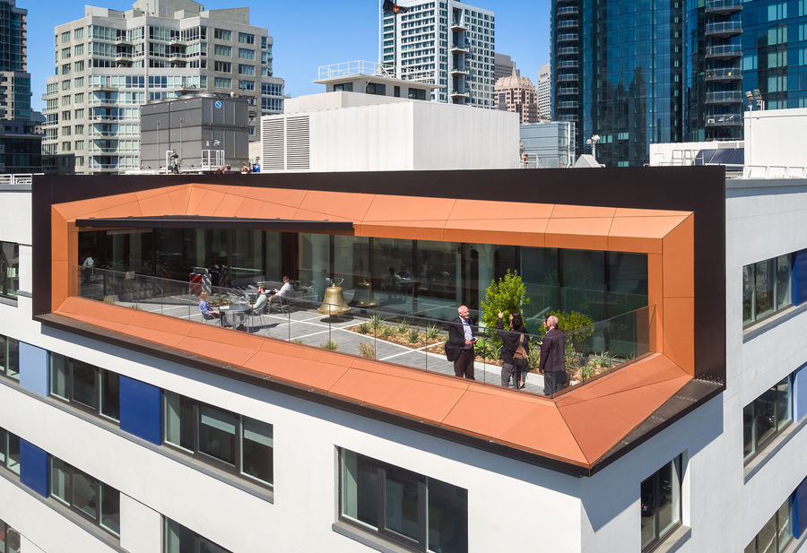 office building by Nour Sayed | ArchDaily