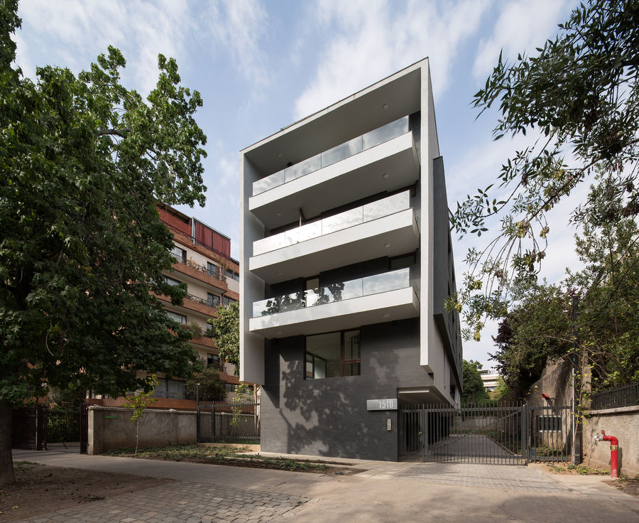 Predio terreo + 4 (duplex e triplex ) por alfred talaat | ArchDaily