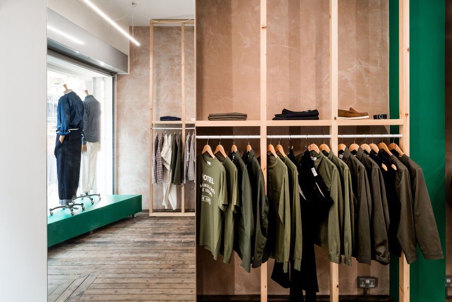 CLOTHING STORE 由 Martin | ArchDaily