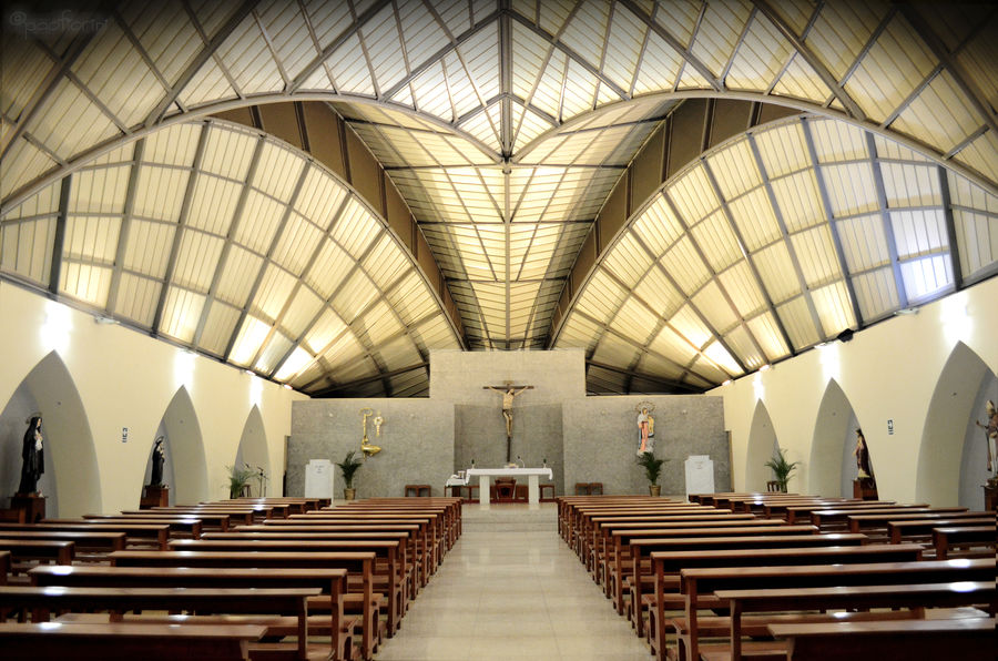 chapel lighting design by Rachel Duan | ArchDaily