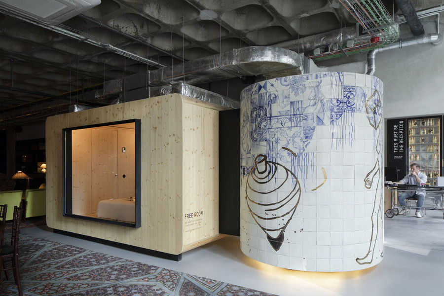 HOTEL by 길예진 | ArchDaily