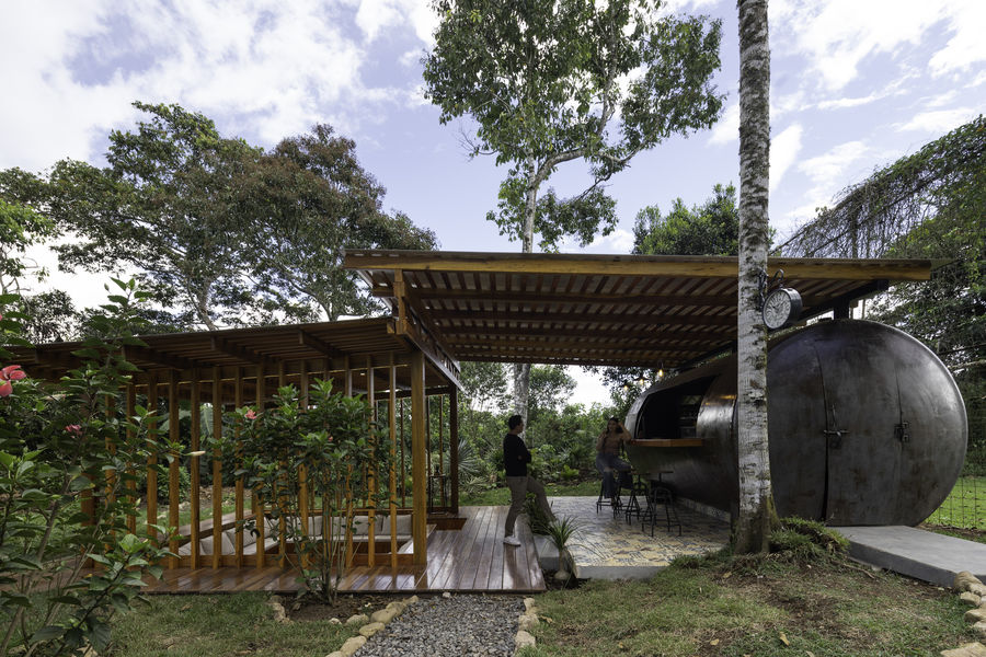EL TANQUE - ECUADOR de Acero | ArchDaily
