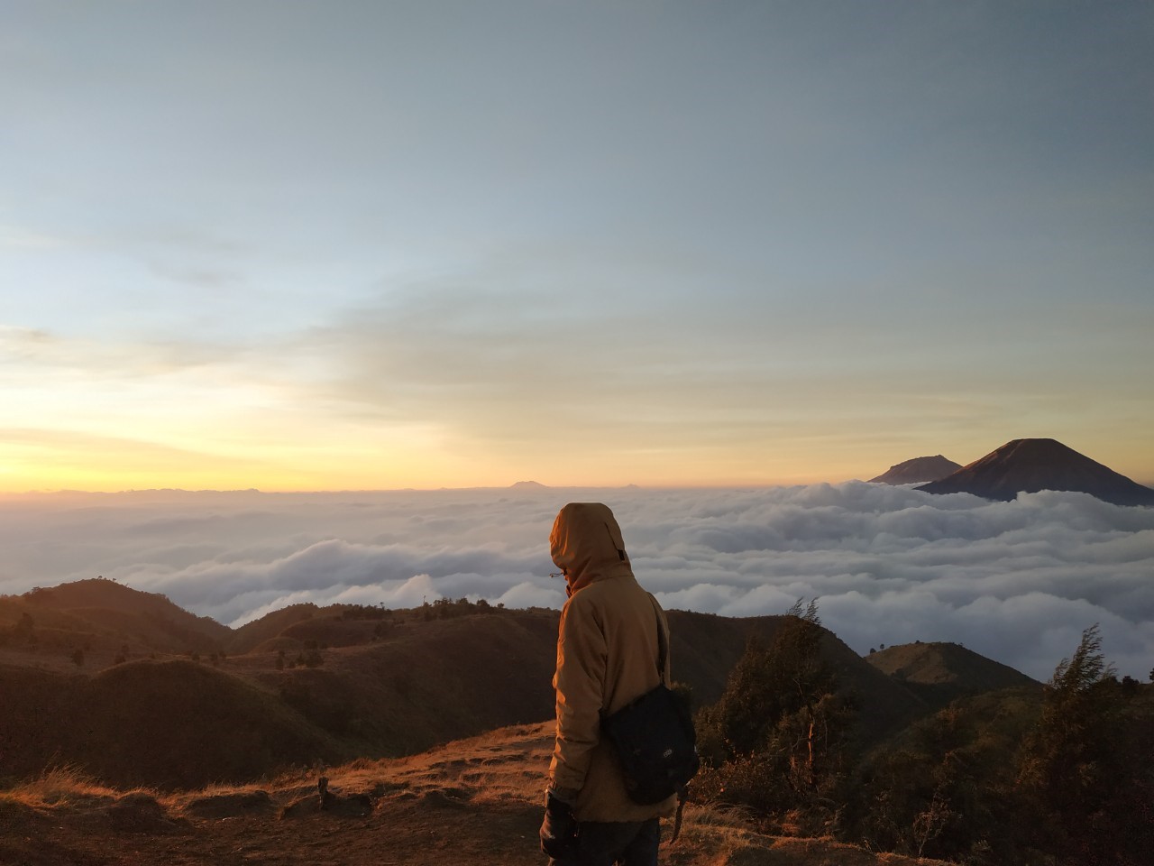 Isa Ansori | ArchDaily